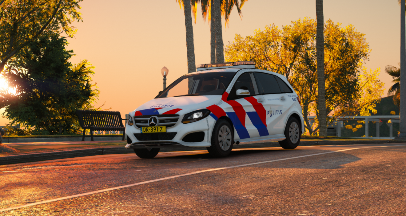Voertuigen | Mercedes B-Klasse / Politie - FiveM Services